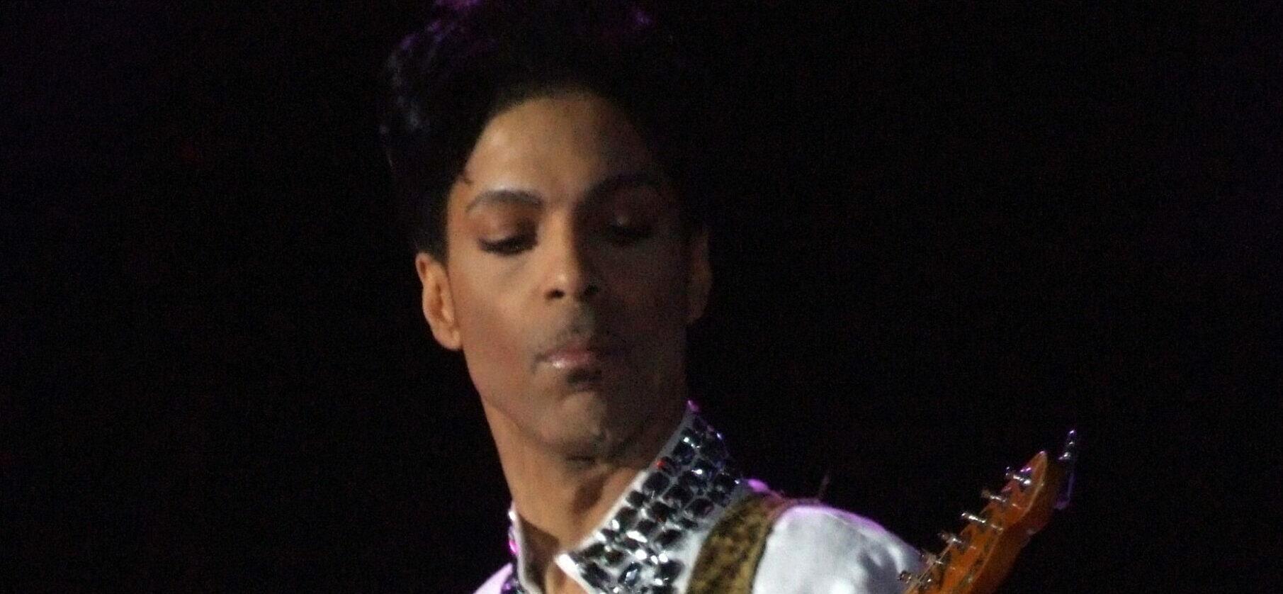 Prince's Substance Abuse Traced Back to Bathtub Injury In New Book