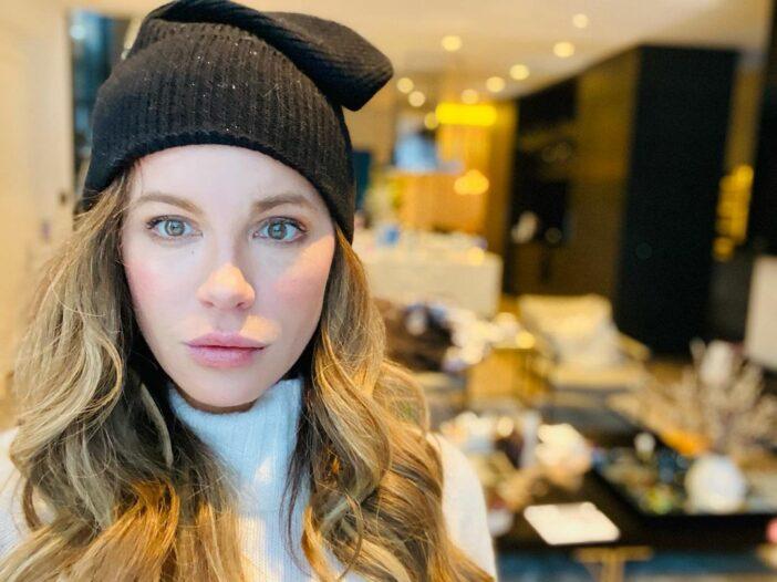 Kate Beckinsale Celebrates Birthday With Off-Key Rendition Of George ...