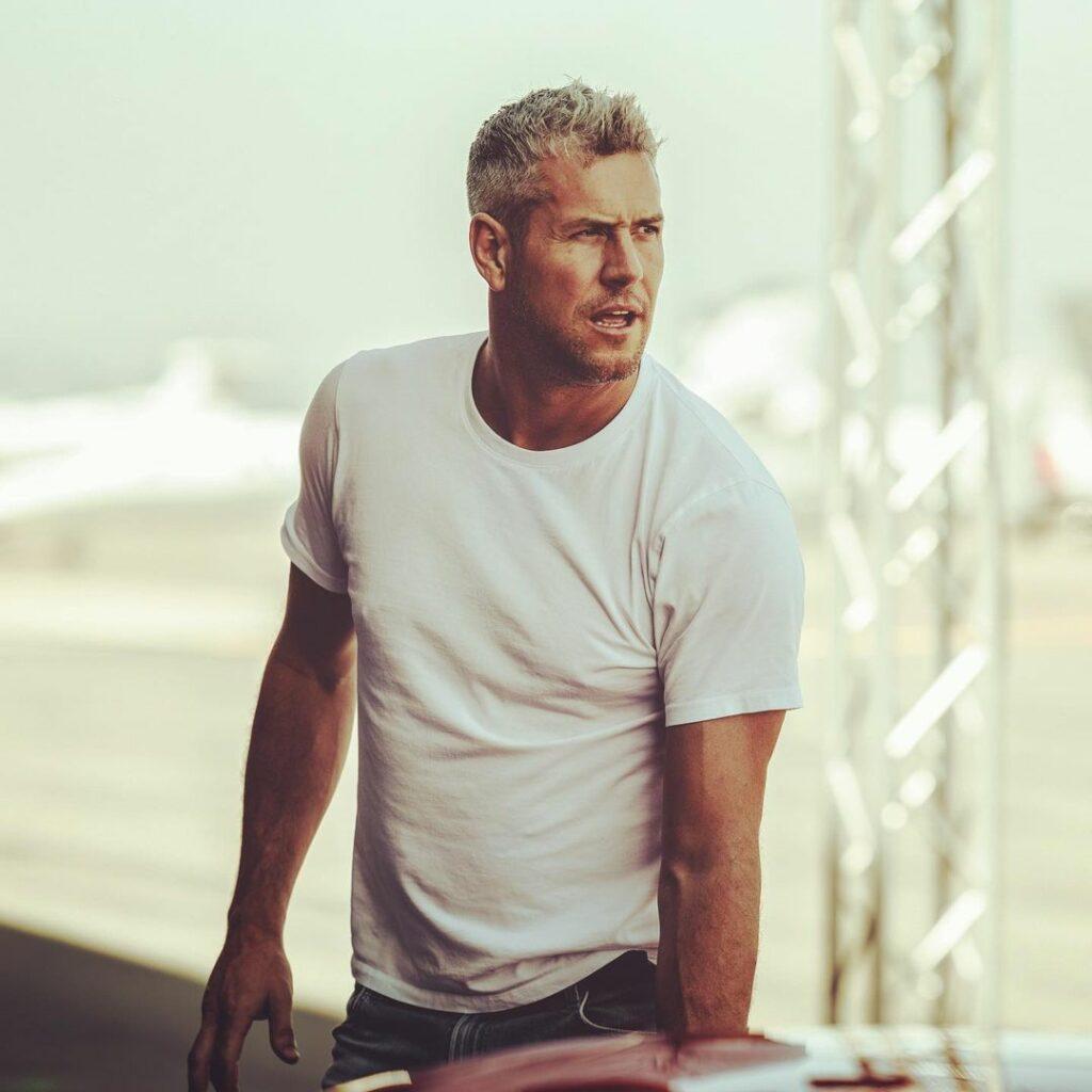 Ant Anstead Sends His Best Wishes To Tarek & Heather El Moussa