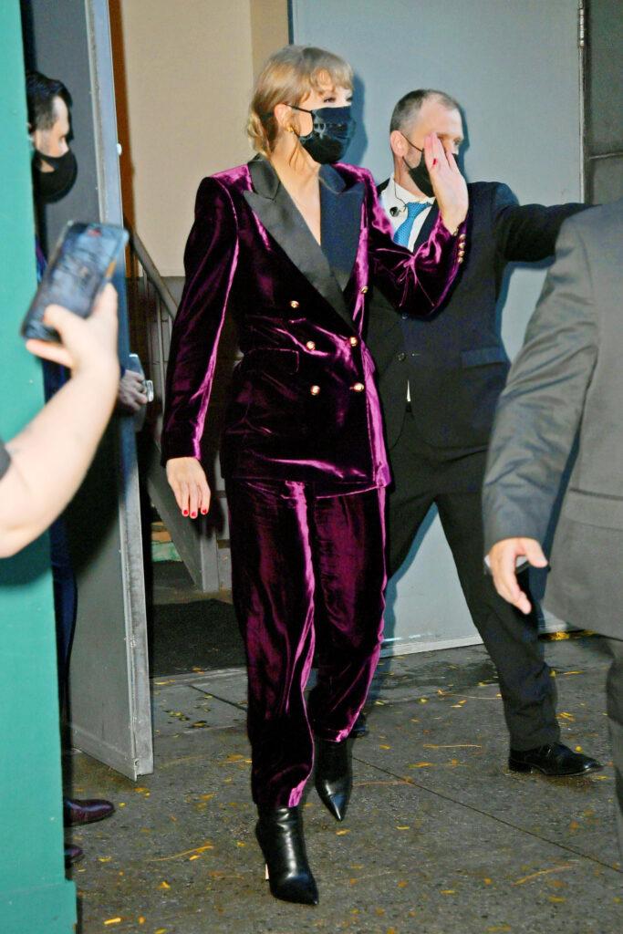 Taylor Swift Dishes On Directing Her First Feature Film