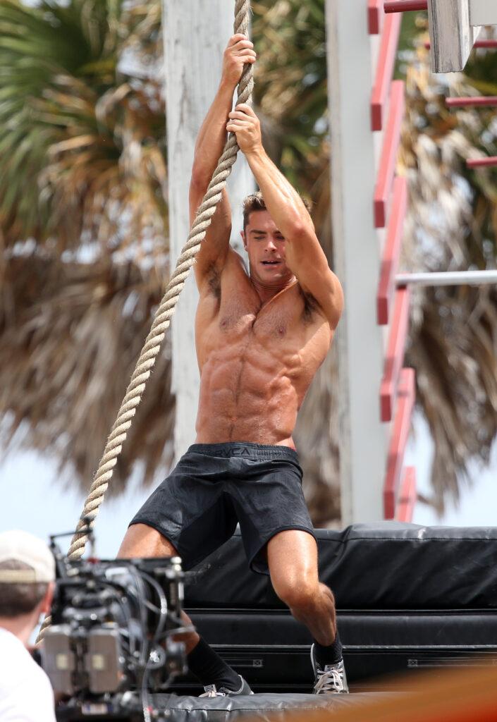 Zac Efron Fans Shocked & Saddened By Insane New Look! Zac Efron Fans Shocked & Saddened By Insane New Look!