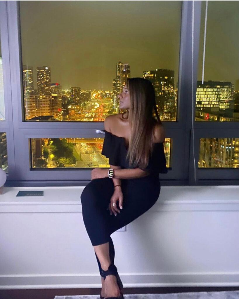 'Love Is Blind' Stars Deepti Vempati & Kyle Abrams Tease Romance