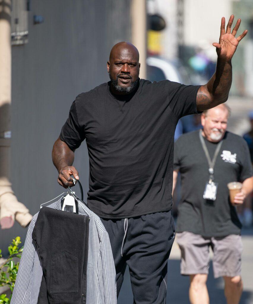 Shaq Just Wants to 'Make People Happy' With More Random Kindness