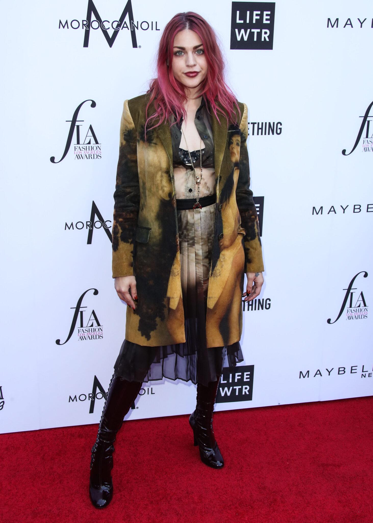 Frances Bean Weds Riley Hawk In Wedding Officiated By Iconic Singer!