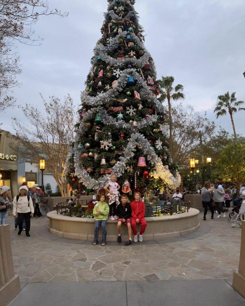 Drew Brees Takes Family On Magical Vacation To Disneyland