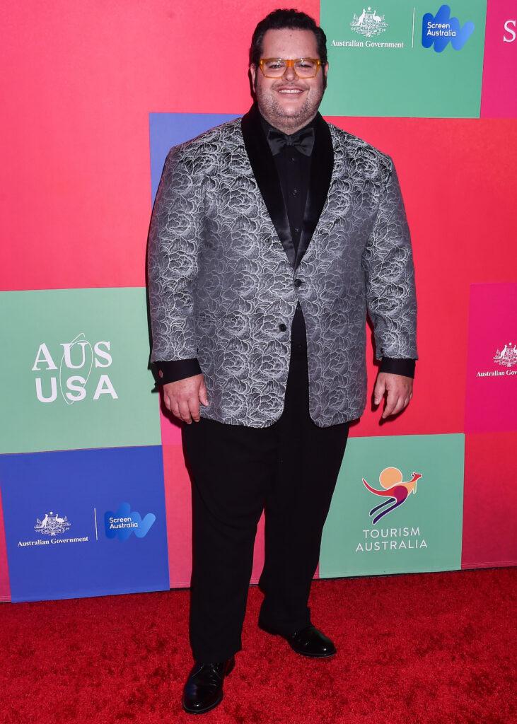 Josh Gad Claims He Was ‘Threatened’ Over Response To Israel Attacks