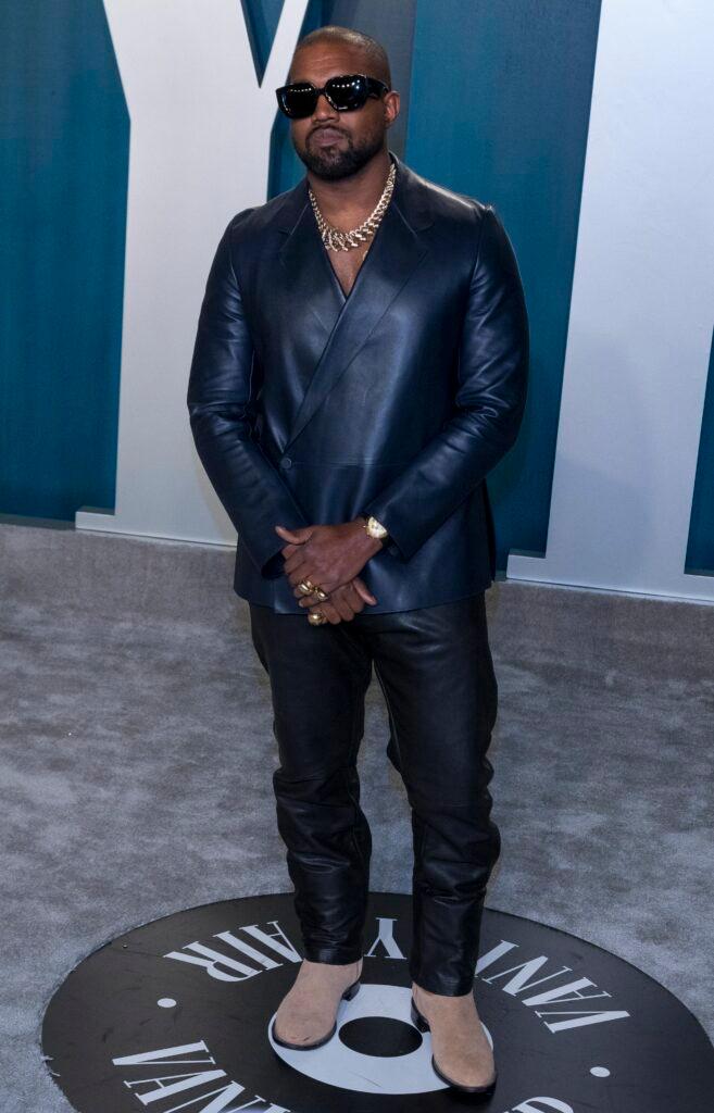 Rapper Kanye West Pens Heartfelt Apology To Jews In Hebrew Rapper Kanye West Pens Heartfelt Apology To Jews In Hebrew