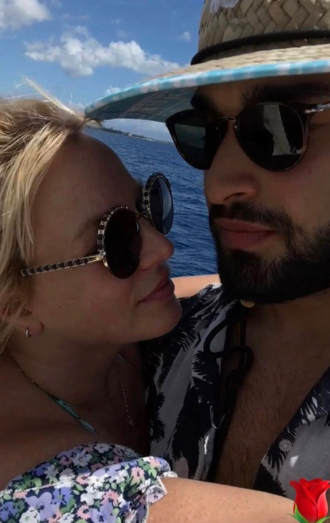 Britney Spears Deletes Valentine's Day Tribute To Sam Asghari Britney Spears Deletes Valentine's Day Tribute To Sam Asghari