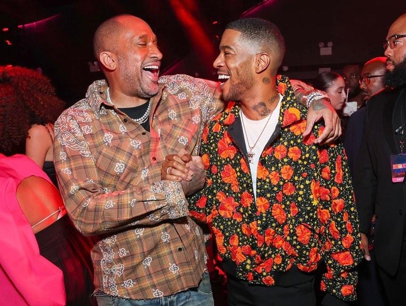 Kenya Barris Gets Served Legal Docs On The Red Carpet