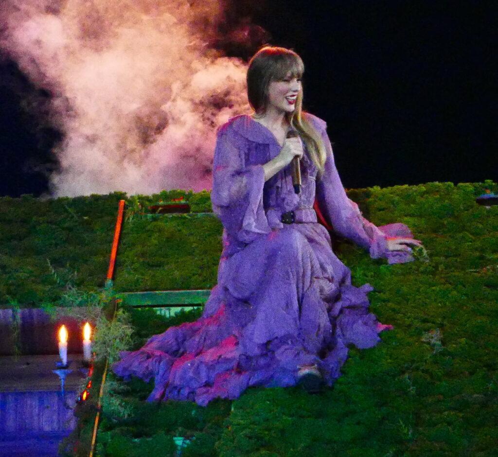 Taylor Swift's Lyrics Have A Lasting Legacy On Social Media!