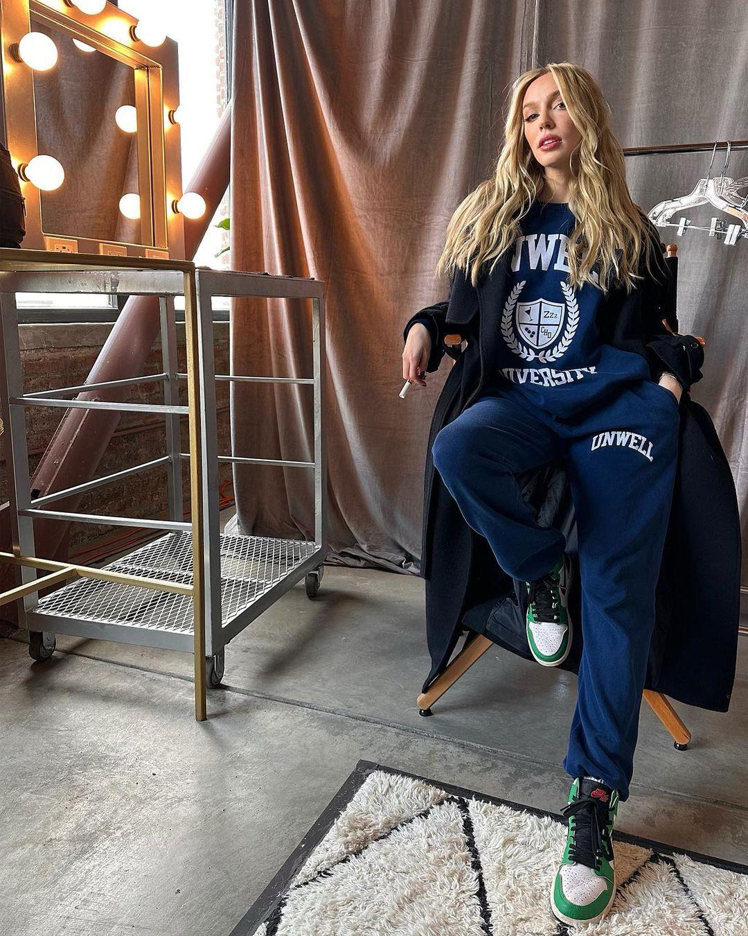 ‘Call Her Daddy’ Host Alex Cooper Talks About 'Scavenger Hunt' Engagement!