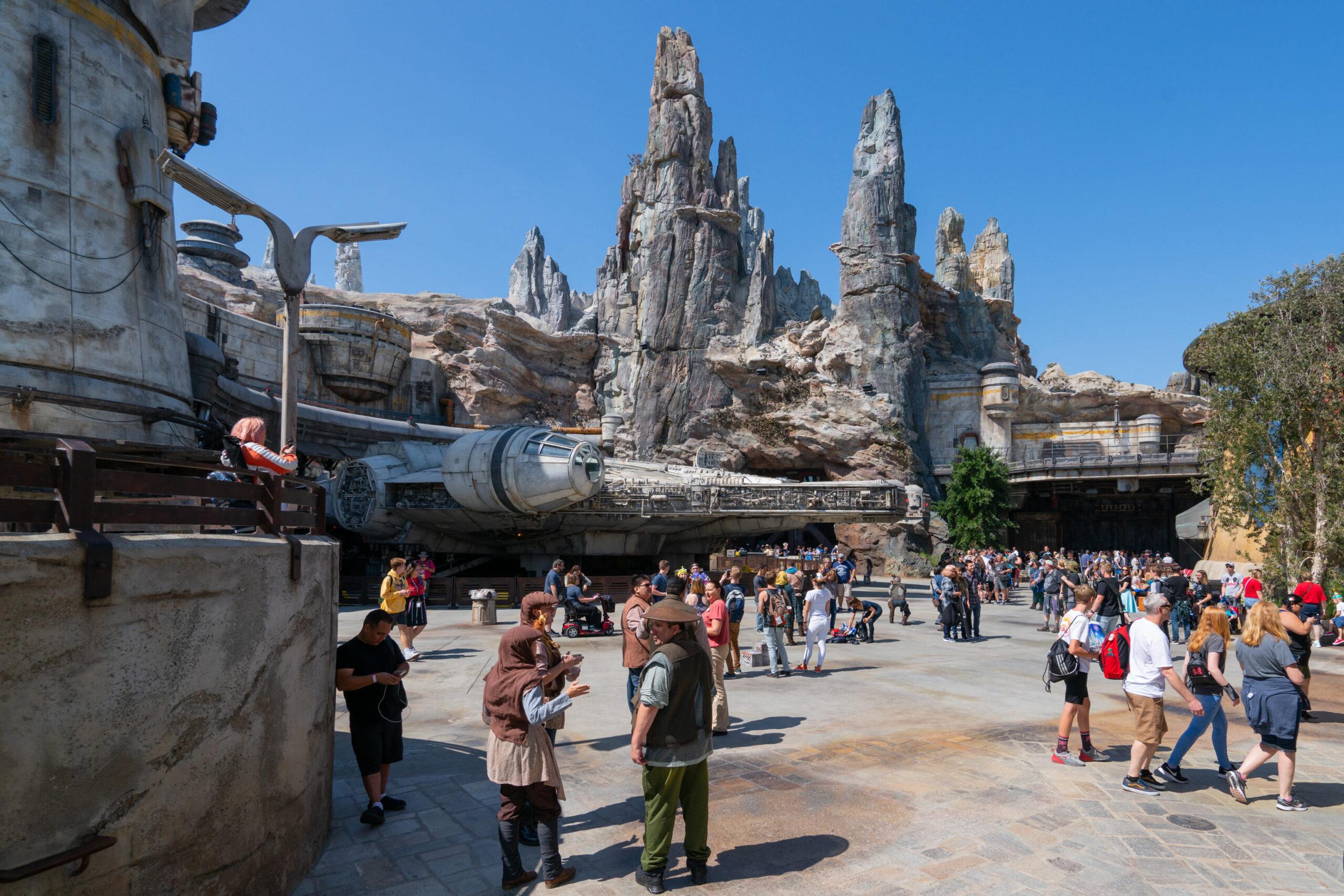 Guest Banned From Disney Park After Confrontation With Police