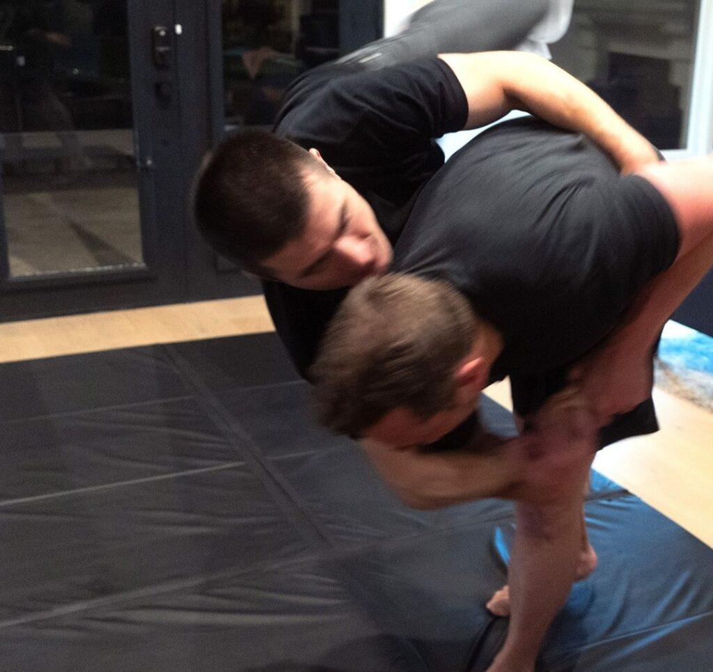 Elon Musk SLAMS Lex Fridman On Mat For Mark Zuckerberg Fight