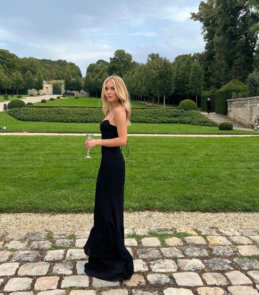 'Bachelor' Alum Attend Hannah Godwin & Dylan Barbour's Wedding