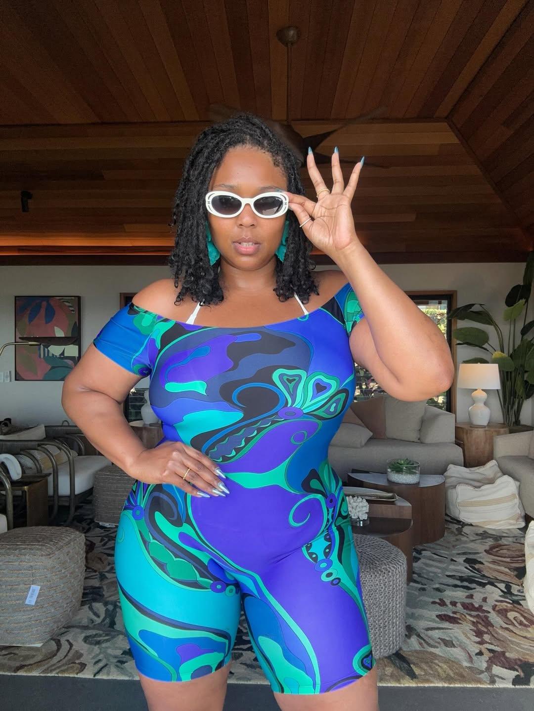 Lizzo Shows Off Impressive 60-Pound Weight Loss In A Bodysuit