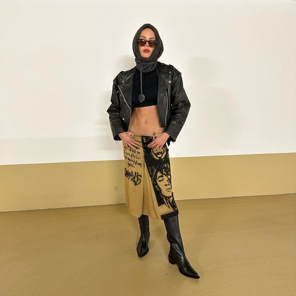 Halsey Teases Enviable Toned Abs For Paris Fashion Week