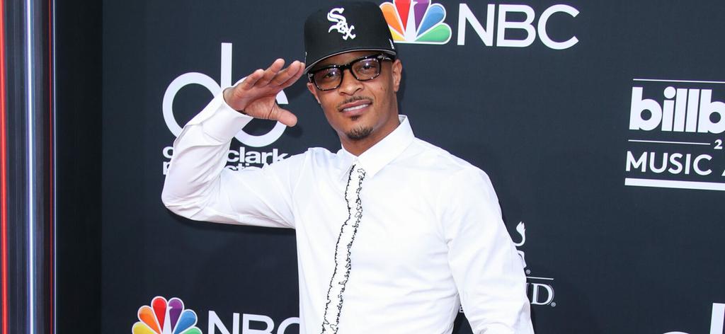 Rapper T.I. Flaunts MASSIVE 'God Sized' Bed Inside His Georgia Mansion