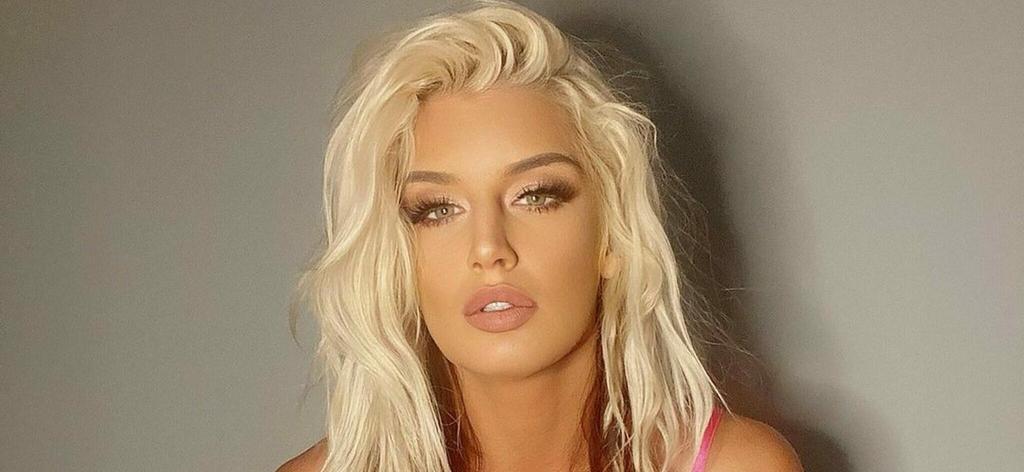 Former WWE Star Toni Storm Flaunts Her Fit Body In Black Bikini