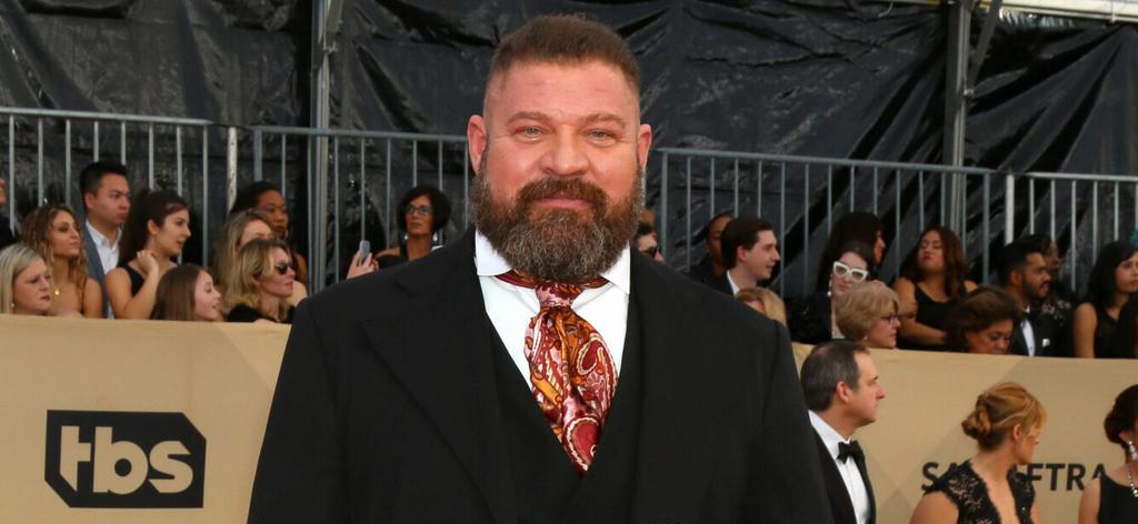 'OITNB' Star Brad William Henke Dies In His Sleep At Age 56