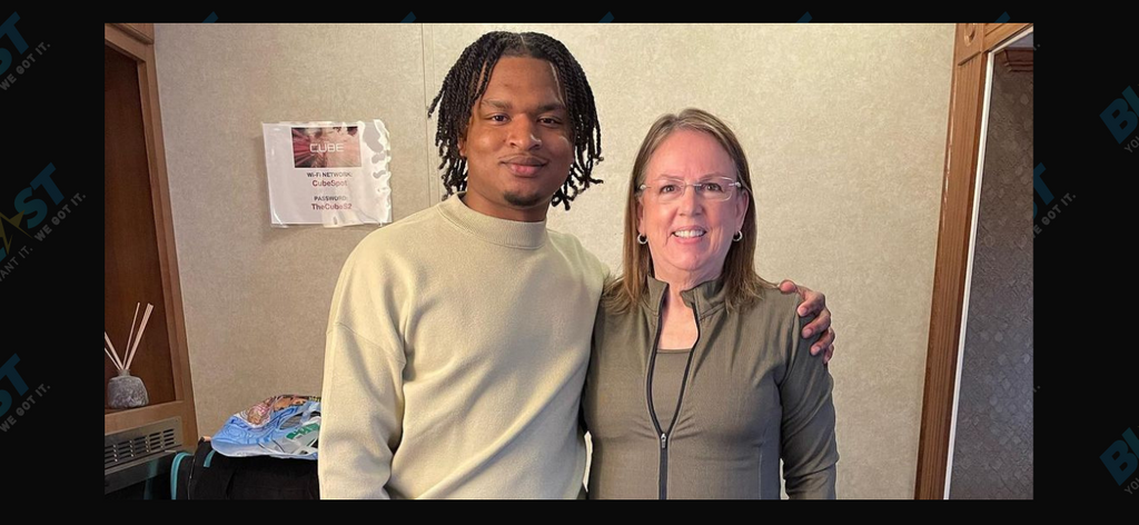 Wrong Thanksgiving Text Lives On; Jamal Hinton And Wanda Dench Compete ...