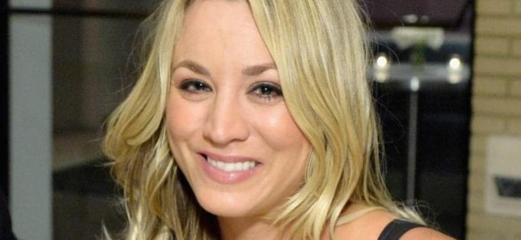 Kaley Cuoco Smiling In Bathroom Undies Is A Total 'Tease'