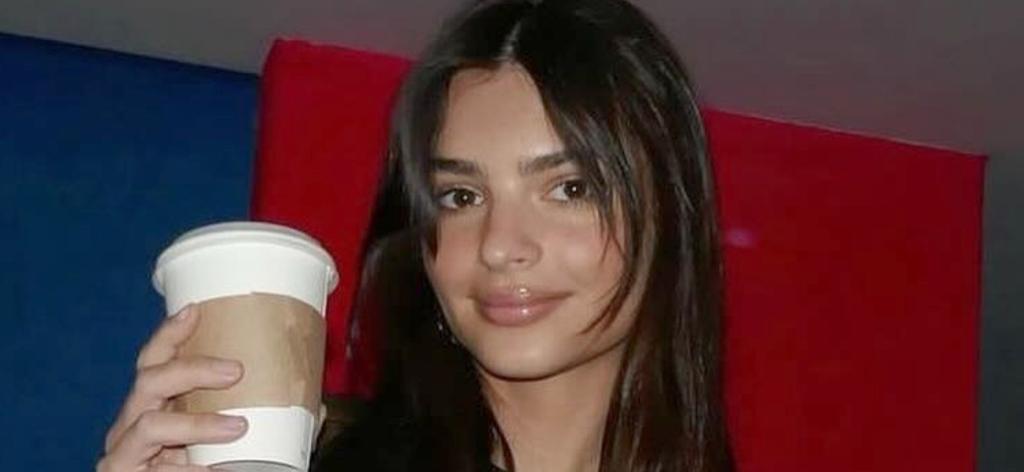 Emily Ratajkowski Celebrates Coca-Cola In Skimpy Daisy Dukes