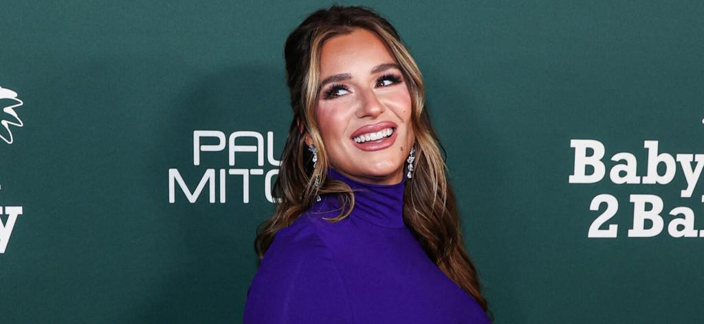 Jessie James Decker Puts On A Cheeky View In Her Tiny Bikini