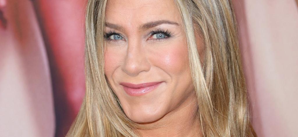 Jennifer Aniston Sunkissed In Mexico Bikini Is A Total 'Babe'