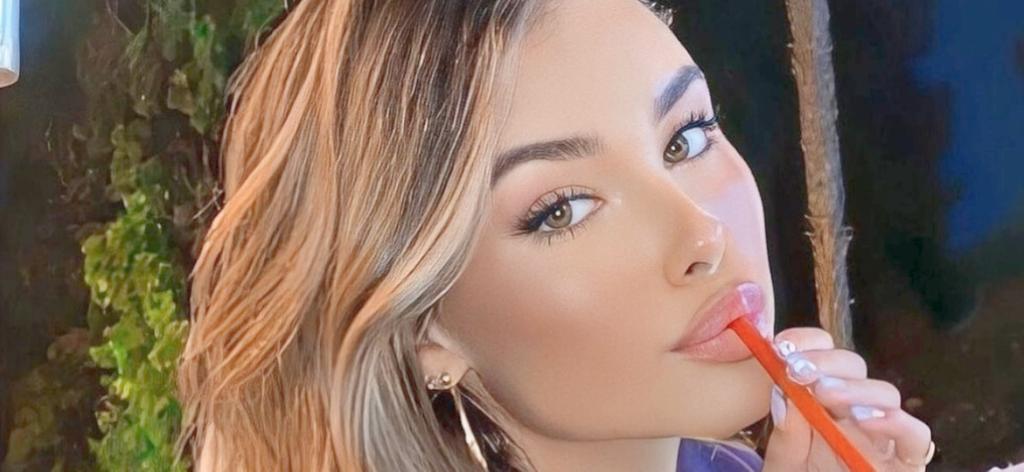 Madison Beer In String Bikini Gets Wet 'N Wild Drinking In Hot Tub