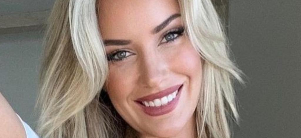 Paige Spiranac In Plunging Bikini Eyes Eating 'As Many' Hot Dogs
