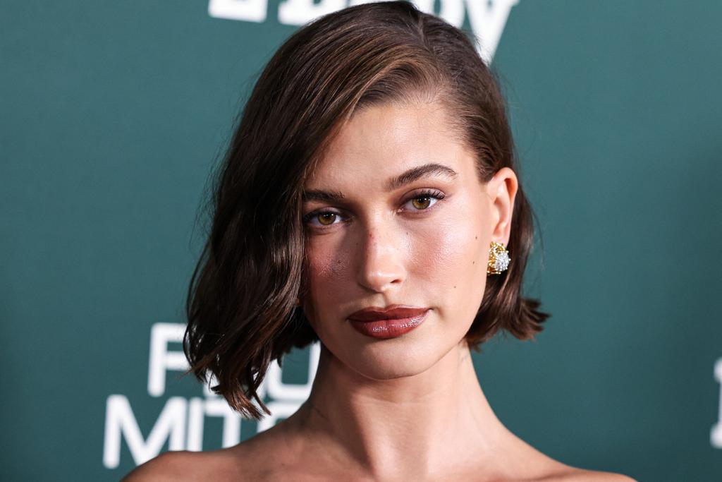 Hailey Bieber Reflects On 2024 With Pregnancy Photo