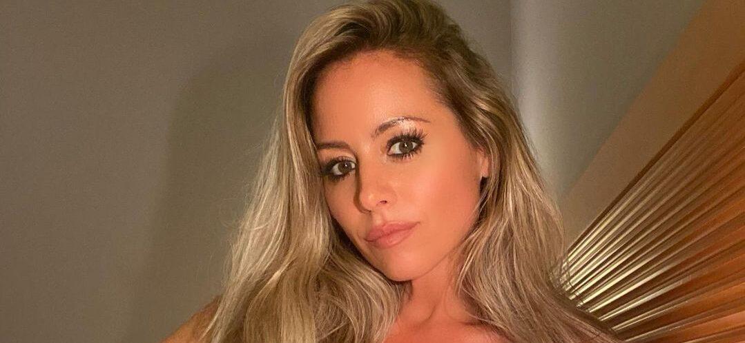 UFC Ring Girl Carly Baker 'Hits Different' In Black Leotard