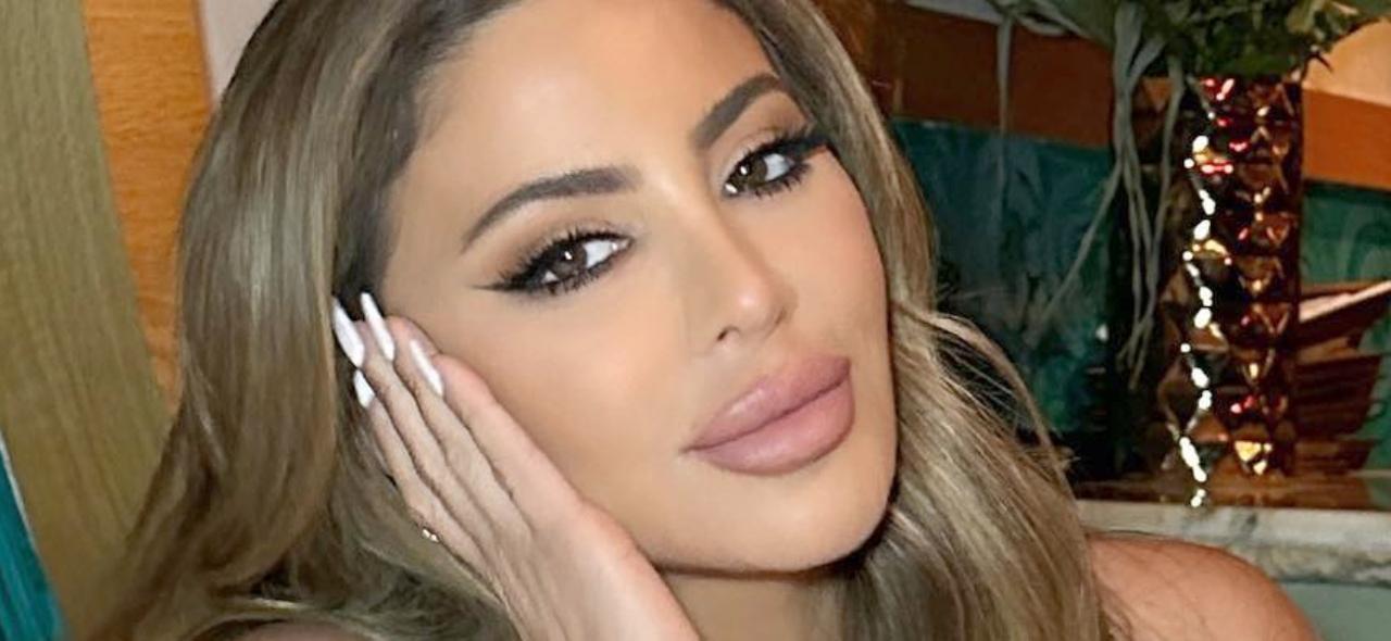 Larsa Pippen Eyes Up 'Summer' In Metallic String Bikini