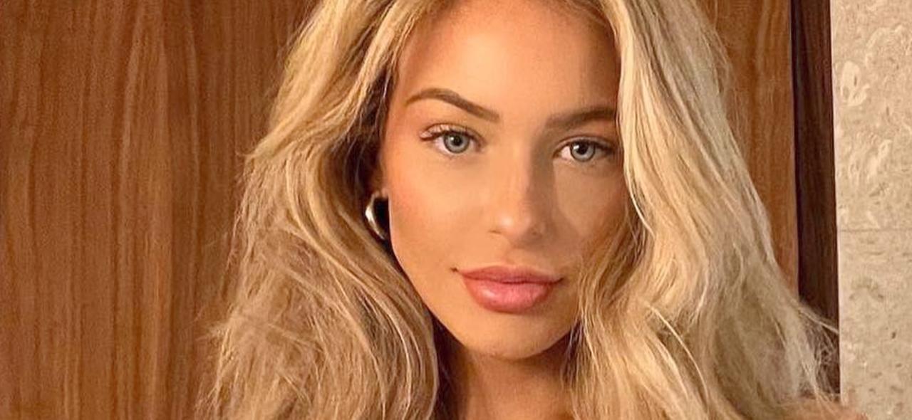 Hannah Palmer Sunkissed In Bikini Is 'The Hottest Girl Out There'