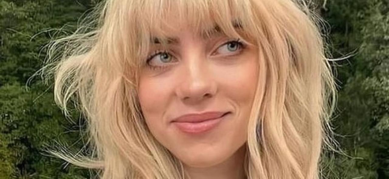 Billie Eilish Shows Off 'Heatwave' Bikini For 4th Of July Fireworks