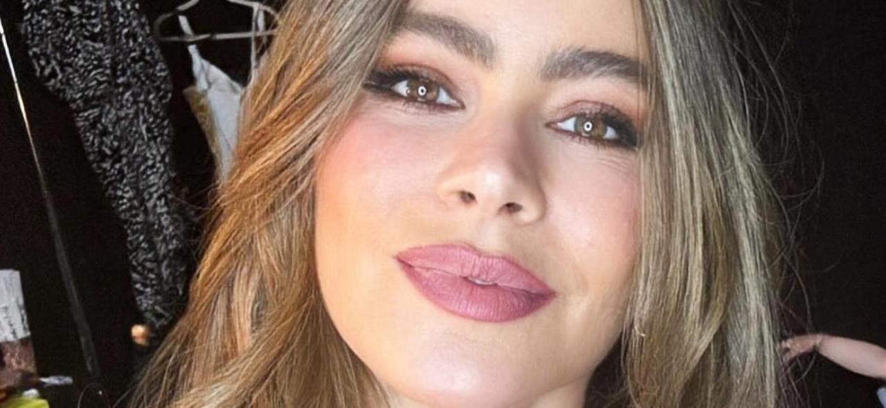 Sofia Vergara Sunkissed In String Bikini 'Looks Like Selena Gomez'