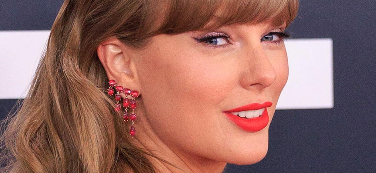 Taylor Swift’s 'Showgirl' Era Begins In Kelce Podcast Reveal