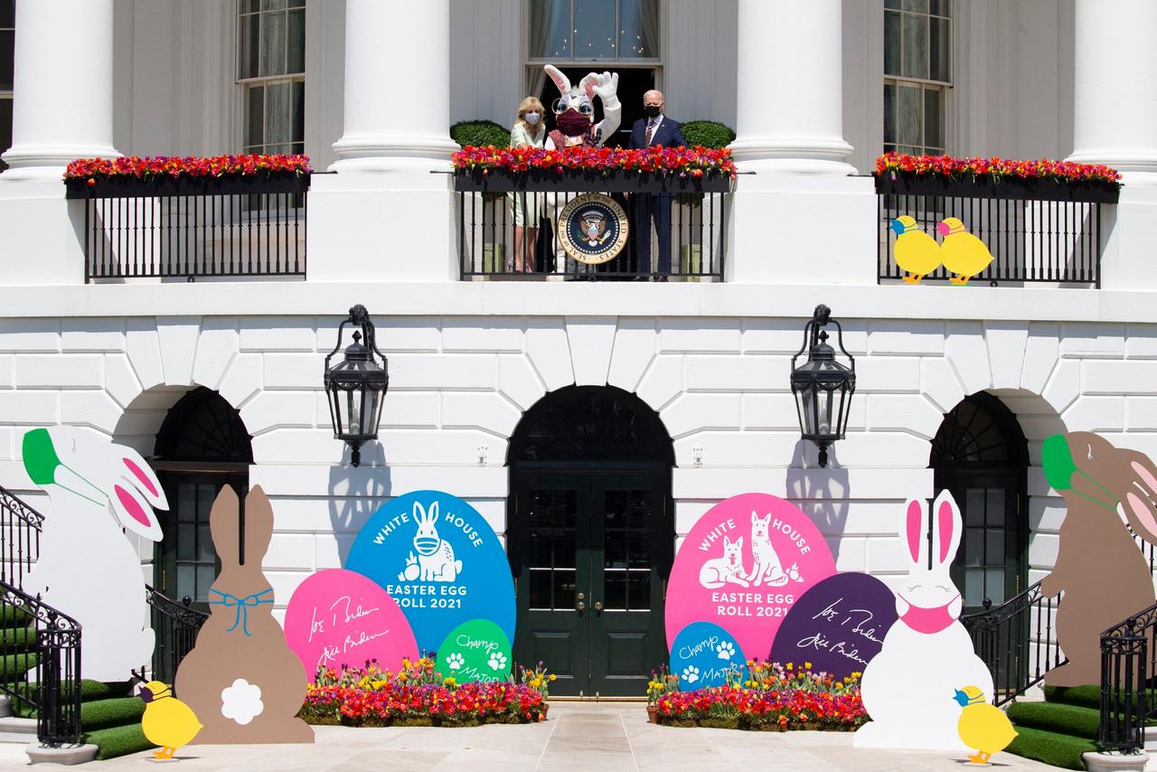PETA Labeled As 'Batsh-t Crazy' After Urging WH To Ditch Eggs On Easter