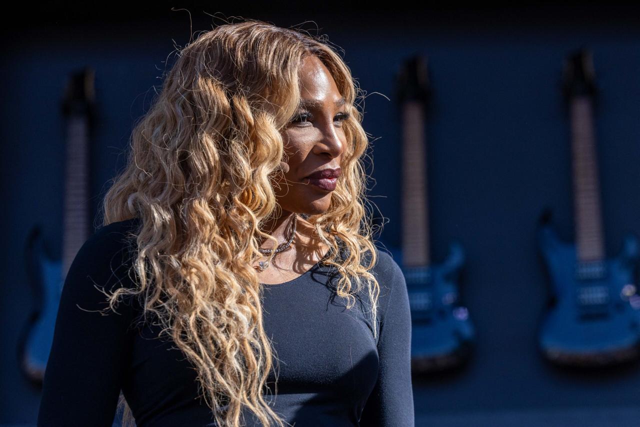 Jameela Jamil Slams Serena Williams Over Weight Loss Drugs