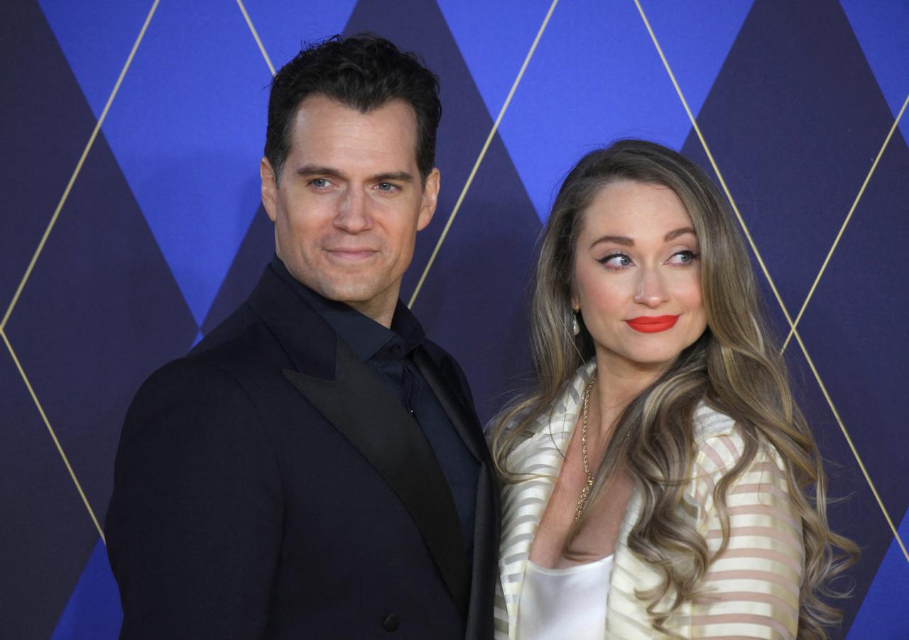 Henry Cavill And Natalie Viscuso Stroll With Baby In Australia