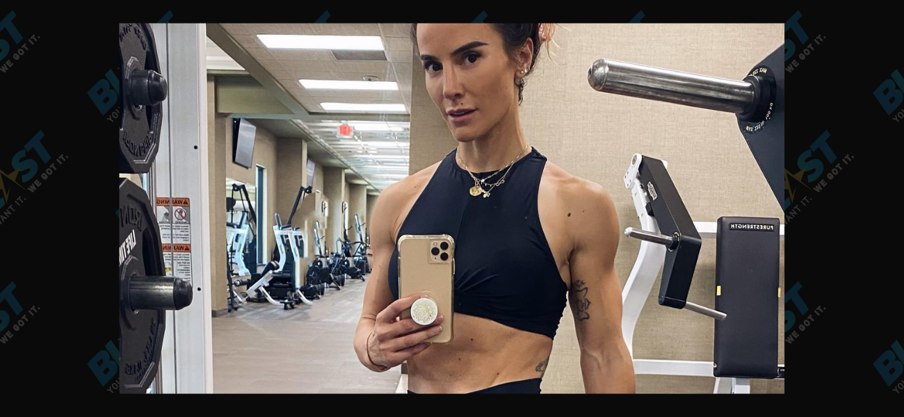 Senada Greca Puts Chiseled Abs On Full Display In New Poolside Routine