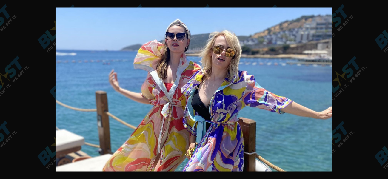 Rebel Wilson Is A 'Turkish Delight' In These Bathing Suit Snaps!