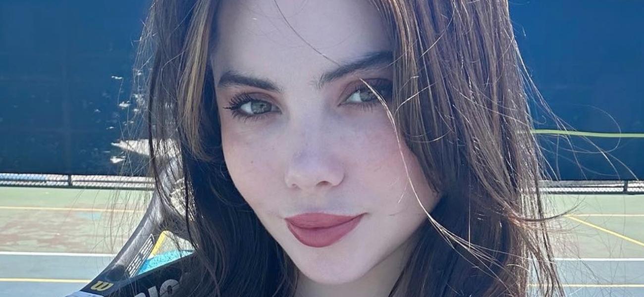 Gymnast McKayla Maroney In Bikini Says 'Good Morning Sunshine'