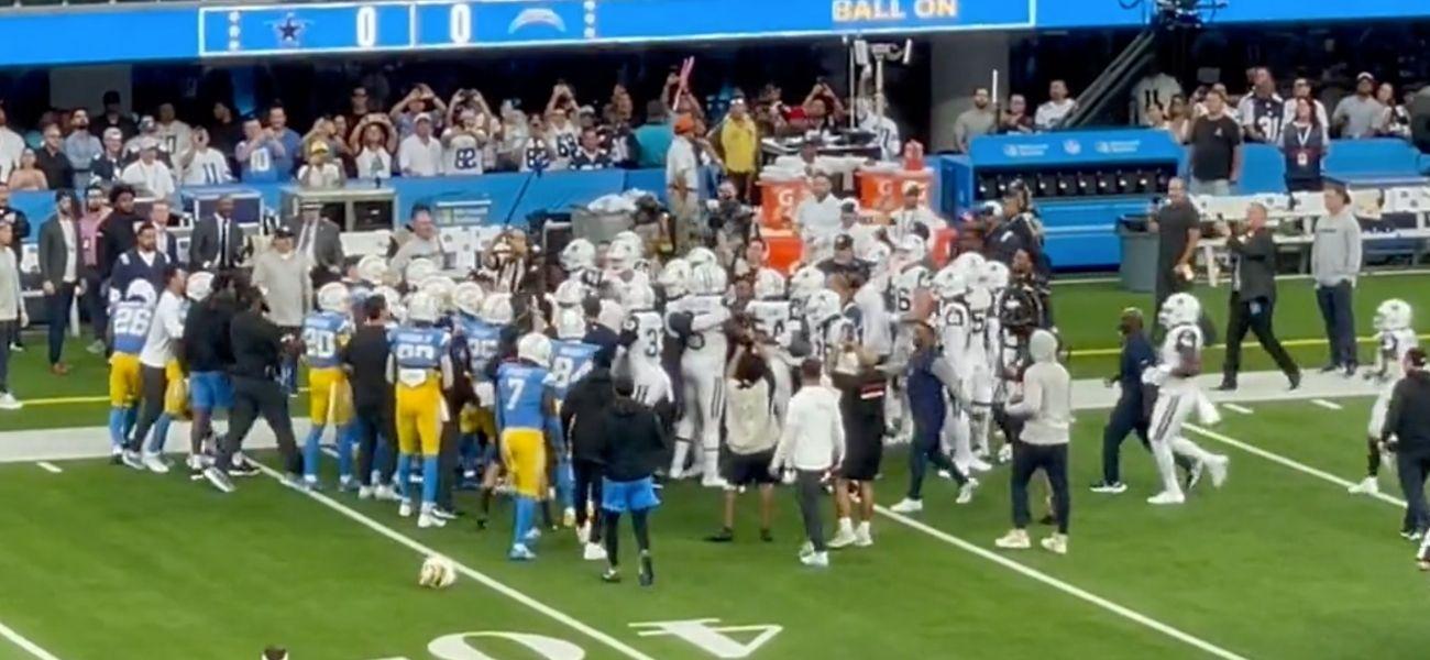 Brawl Breaks Out Between NFL Players Ahead Of 'MNF'