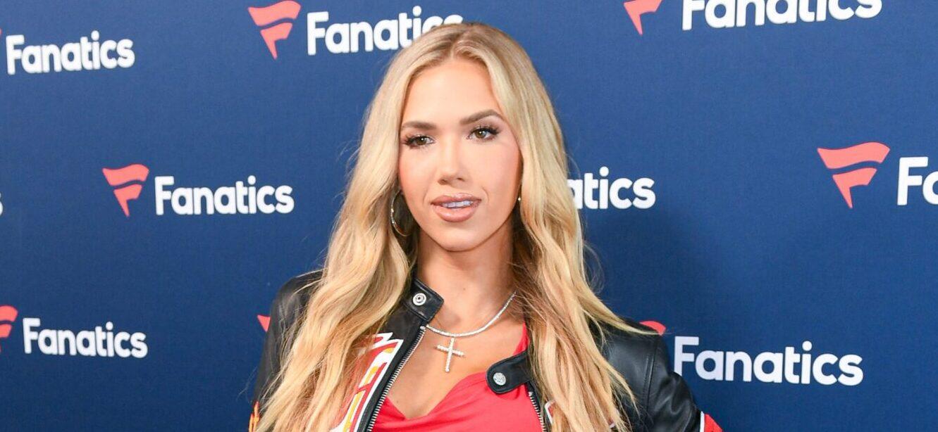 Gracie Hunt Maintains Bikini Body With Intense Workout