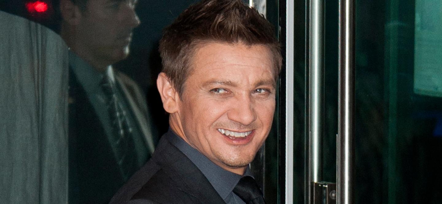 Jeremy Renner Makes Red Carpet Debut 3 Months After Snowplow Accident