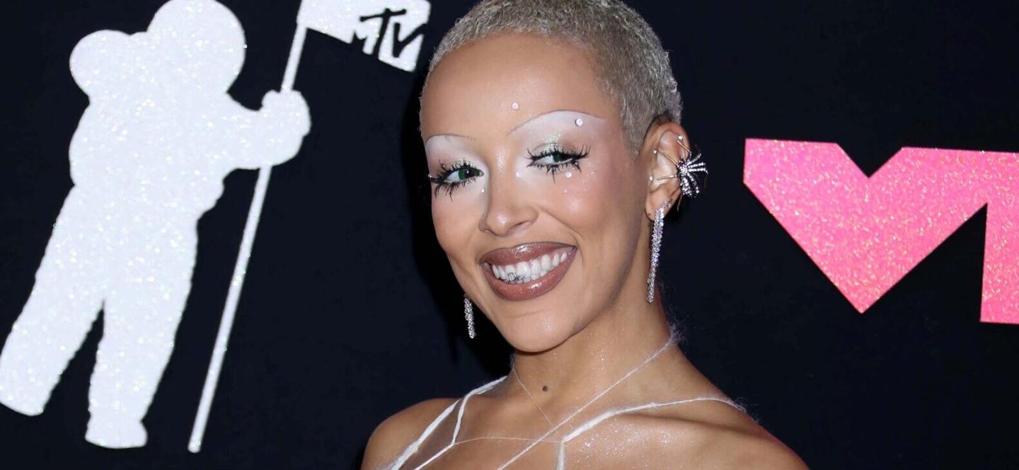 Doja Cat's Mom Files A Temporary Restraining Order Against Her Brother