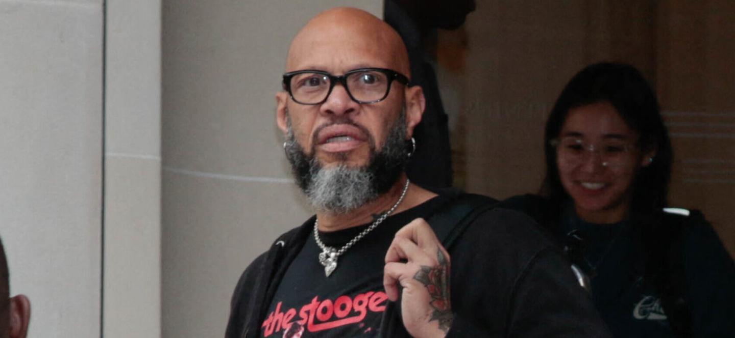 Guns N' Roses Drummer Frank Ferrer Files For Divorce