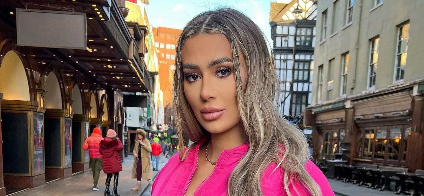 Demi Sims Ditches Her Shirt To Show Off Her New Tattoo!