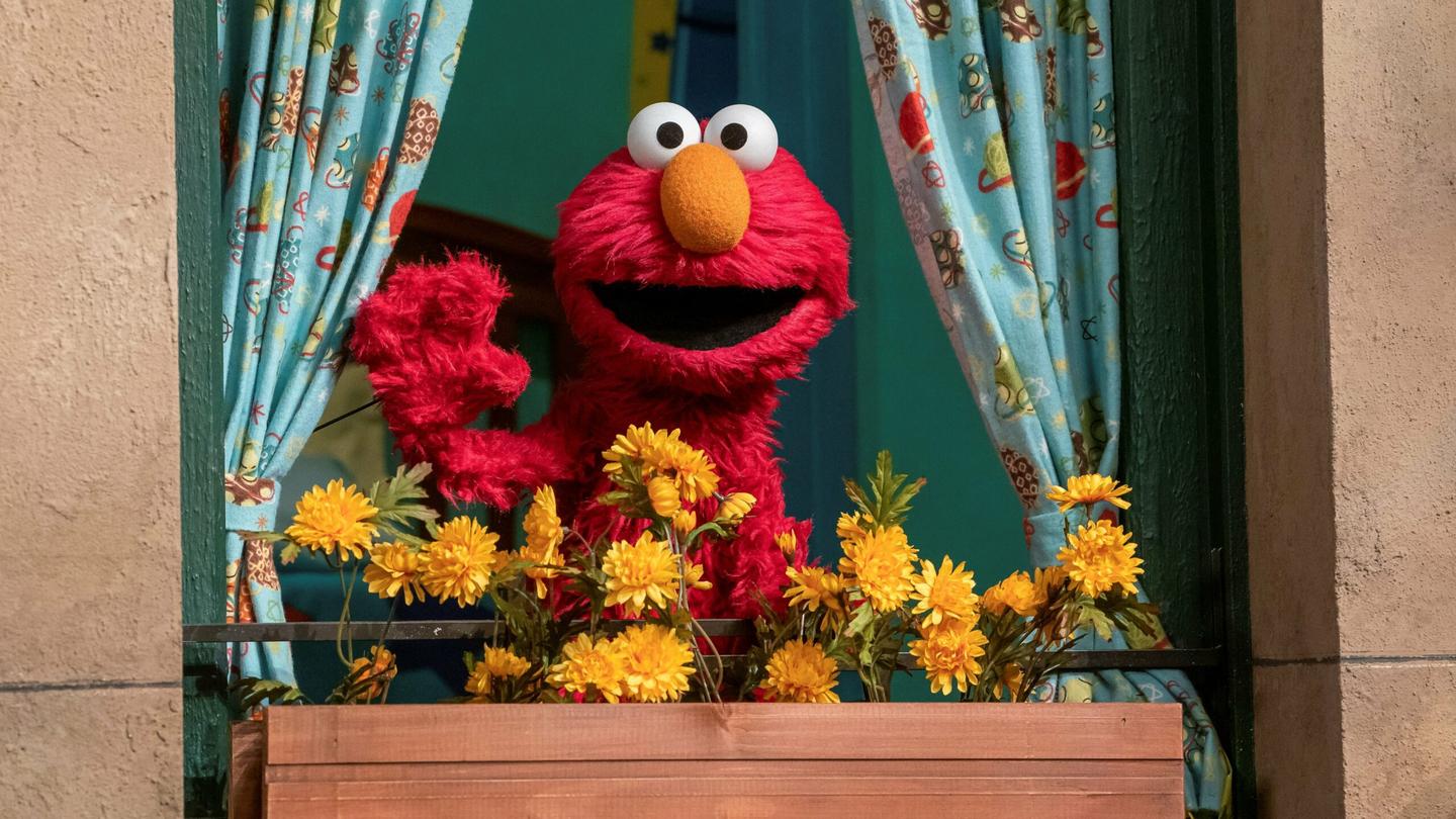 Social Media Users 'Trauma Dump' On Elmo After 'Checking In' Tweet